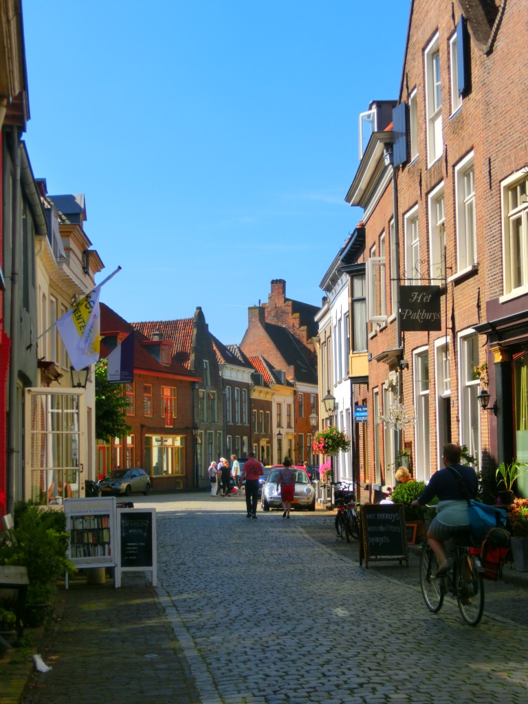 oude-straten – Vera Wandelt